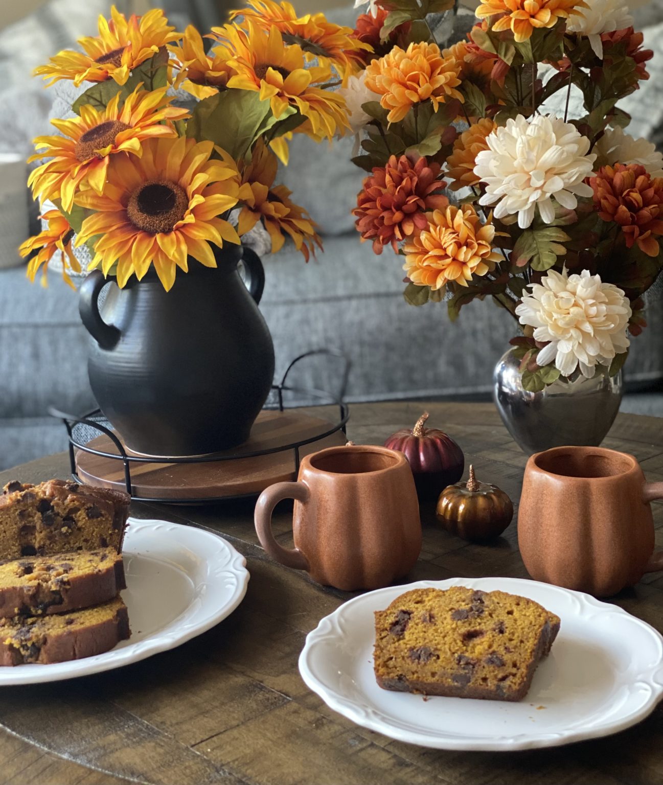 Classic Pumpkin Bread - Tabs & Tidbits